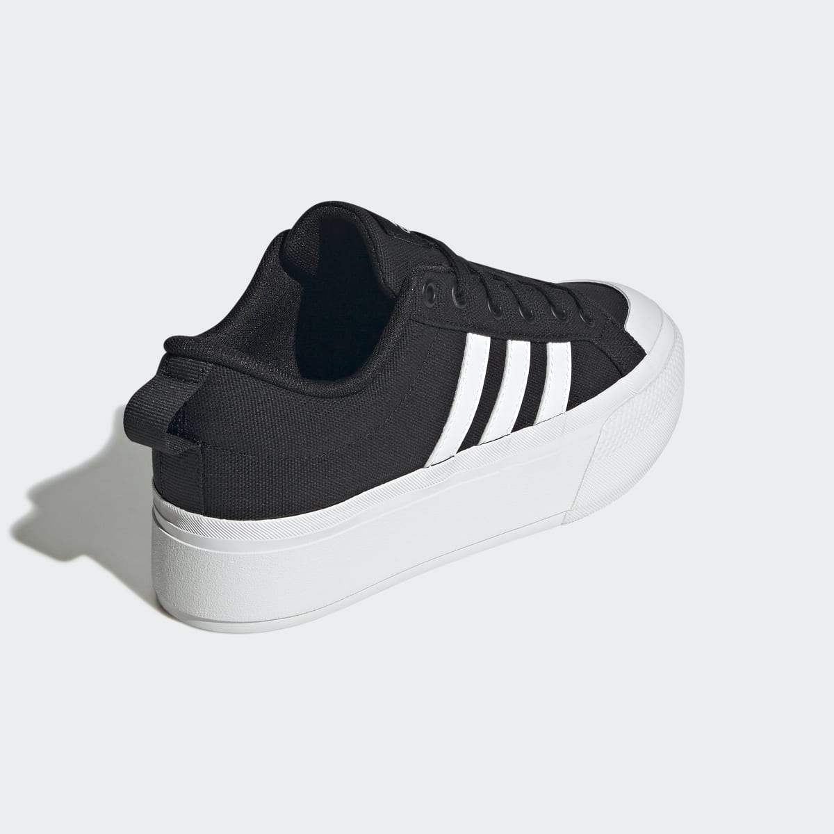 ADIDAS ZAPATILLA MUJER BRAVADA 2.0 PLATFORM IE2310